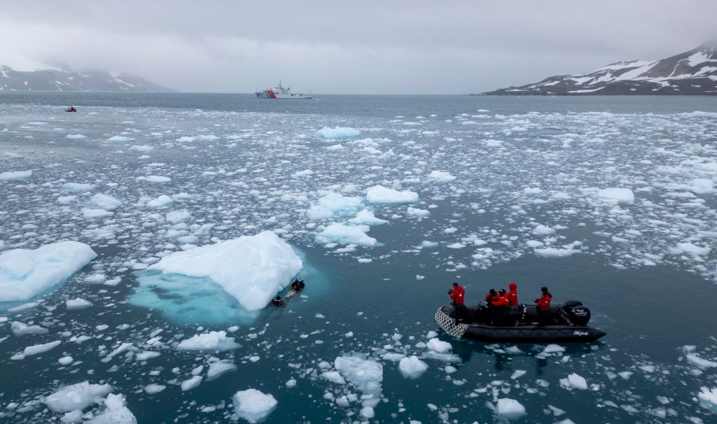 Warmer Deep Ocean Currents Threaten Collapse of Antarctic Ice Shelves Warmer Deep Ocean Currents Threaten Collapse of Antarctic Ice Shelves