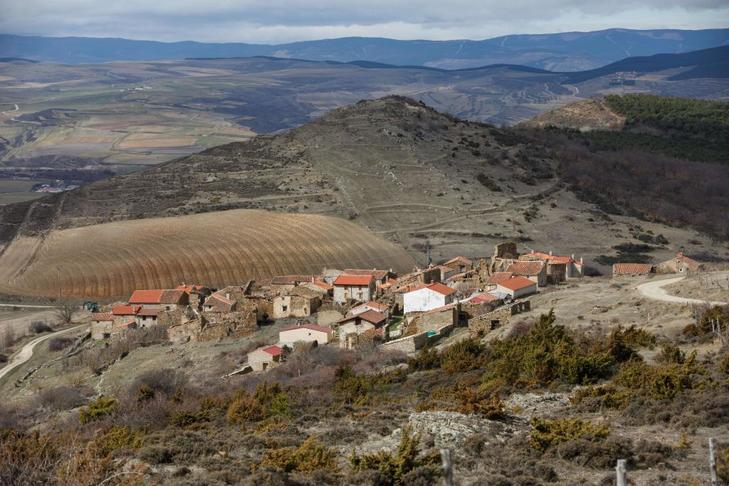 Groundbreaking Study Dates First European Hominids in Spain Over a ...